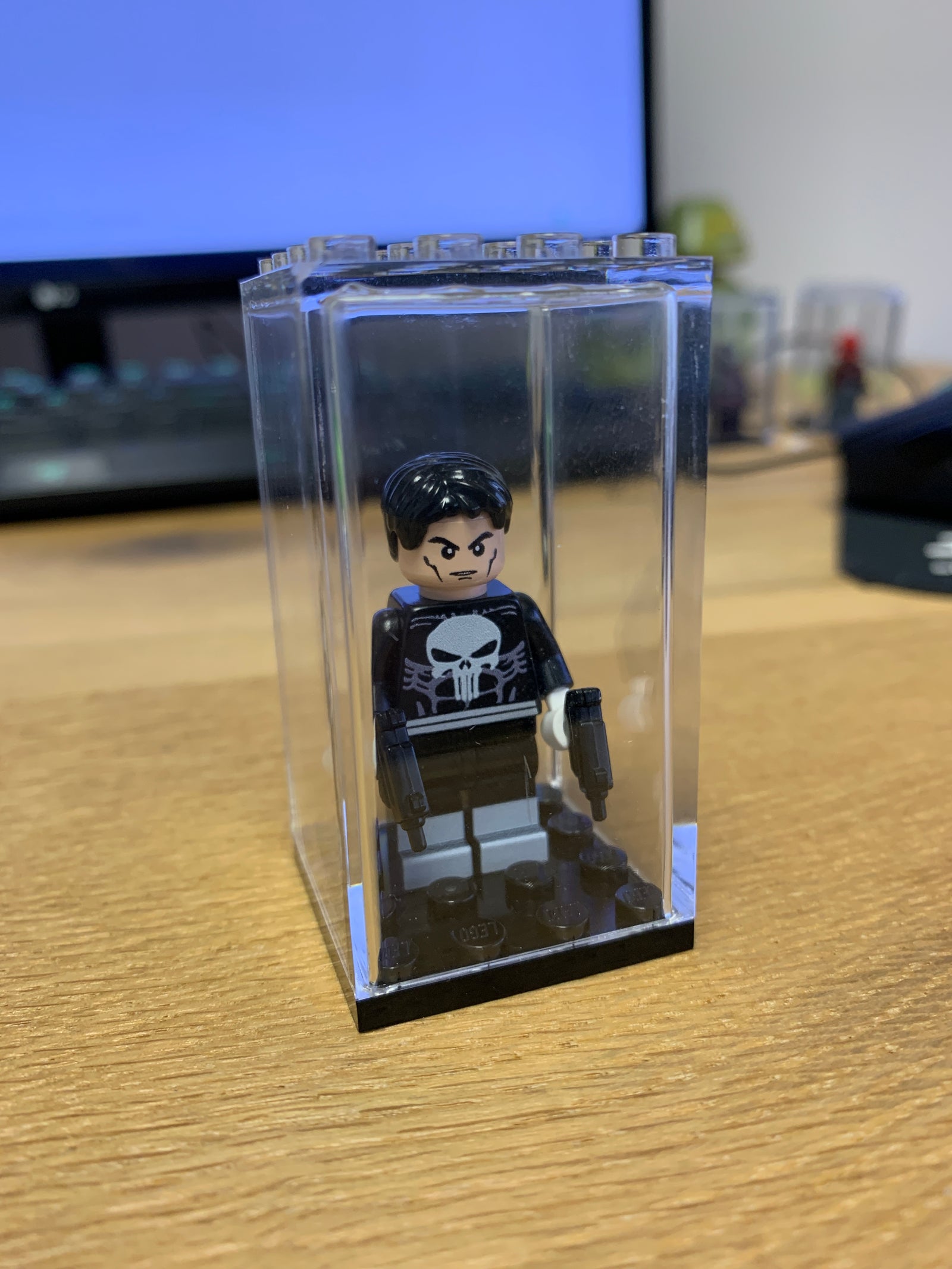 LEGO Minifigure Display Case (Small, 4x4) – The Brick Show Shop